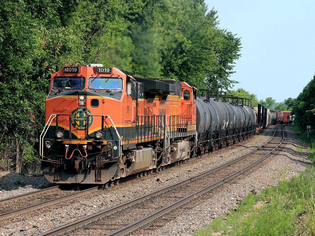 BNSF 1019